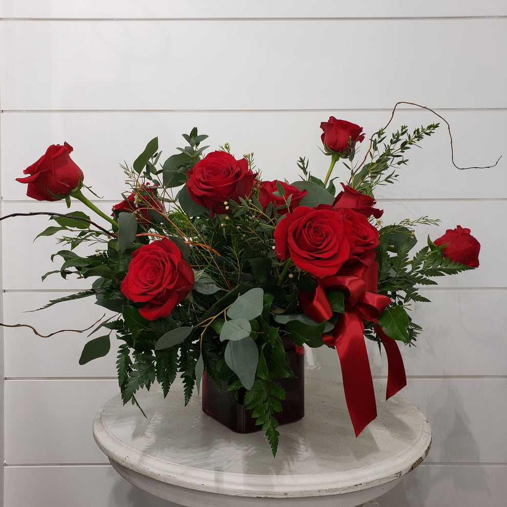 Crazy Love Rose Arrangement (12 stems) – The Flower Shop on Hill Avenue